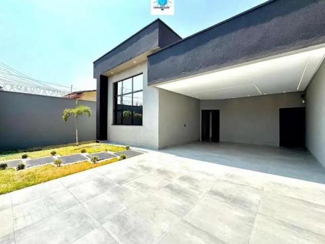 Casa de alto padrão 3 suítes no Jardim América Goiânia/GO