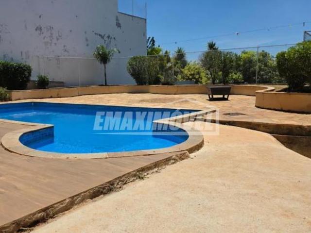 Casa de Alto Padrão | 3 Suítes | 4 Vagas | Piscina | Residencial Village Vert