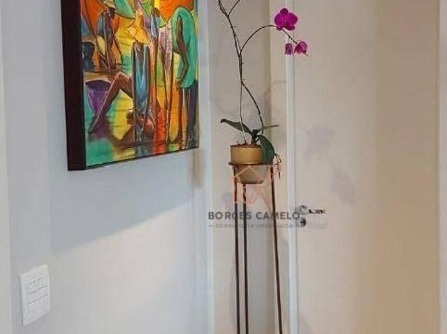 Casa de Alto Padrão 3 Quartos | 265 m² | Residencial Flores Alphaville