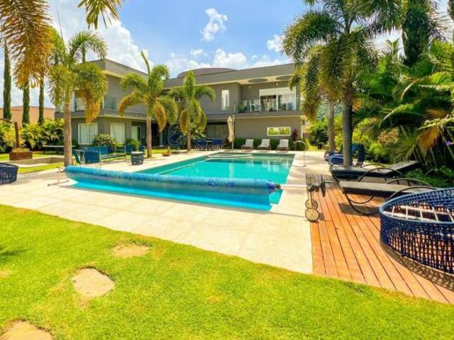 Casa de Alto Padrão – 8 Suítes – Condomínio Fazenda Serra Azul, Itupeva/SP
