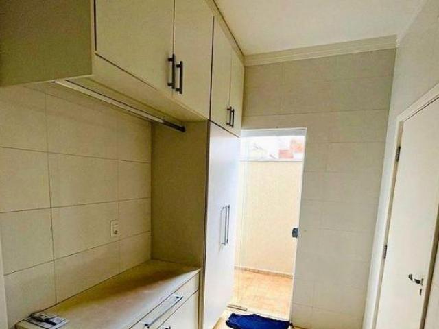 Casa de alto padrao com 3 suites e piscina no Aeroporto, Aracatuba