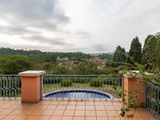 Casa de altíssimo padrão com 3770m de terreno