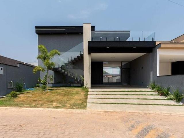 CASA DE ALTÍSSIMO PADRÃO EM ARNIQUEIRAS!