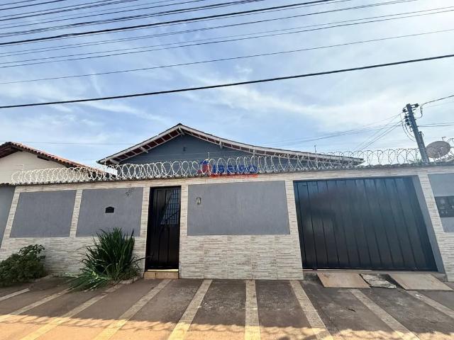 Casa de aluguel no Bairro JK