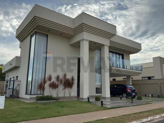 Casa de andar 3 suítes no condomínio Boulevard Jardim Botânico