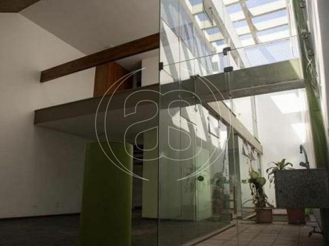 CASA DE ARQUITETO EM MOEMA !