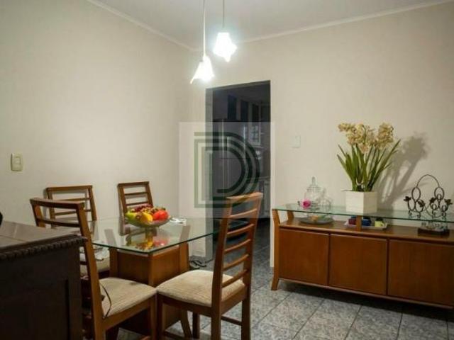 Casa de boneca 2 dormitórios, 2 vagas de garagem Butantã