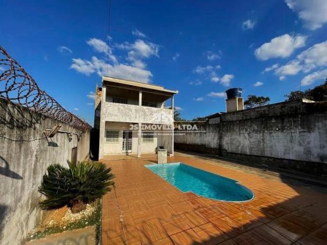 Casa de campo á venda em Igarapé MG