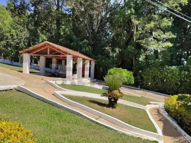 Casa de campo, á venda, em Itatiba, terreno de 8000m², com 4 quartos 2 suítes por R$ 980.000,00
