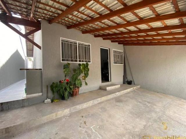 Casa de campo à venda em Terra Preta, Mairiporã/SP R$620.000, Financia!