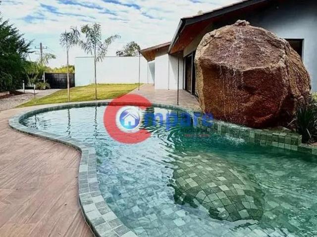 Casa de Campo Alto Padrão à Venda em Bragança Paulista Sofisticação, Lazer e Exclusividade em uma L