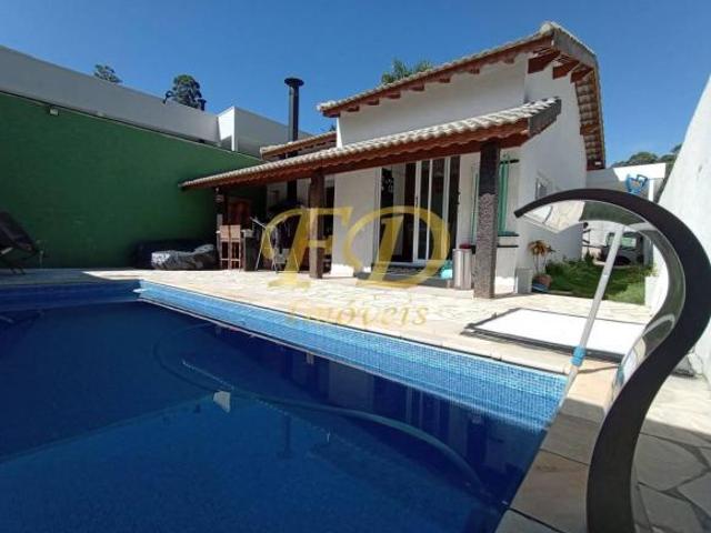 Casa de Campo c/ Piscina Região de Atibaia
