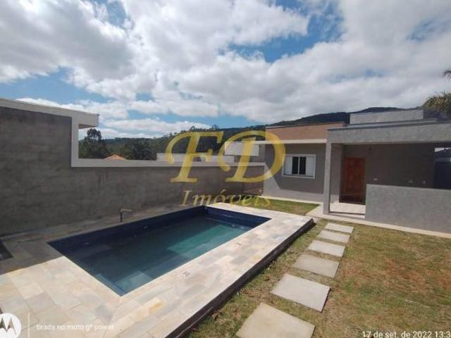 Casa de Campo c/ Piscina Residencial