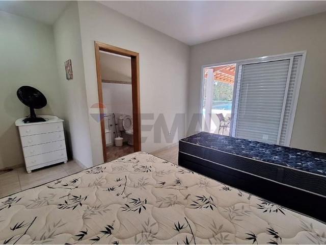Casa de campo com 4 suítes para alugar, 240m² por R$ 8.000,00/mês Mato Dentro Atibaia/SP