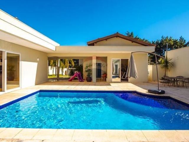 Casa de Campo com casa de hóspedes à venda, 470m² R$ 1.890.000 Cond. Zuleika Jabour Salto/SP