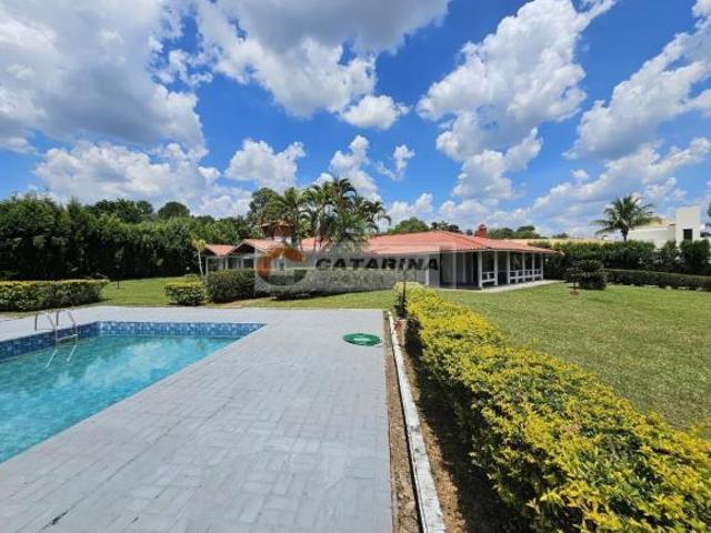 Casa De Campo em Condomínio de medio/alto padrão!