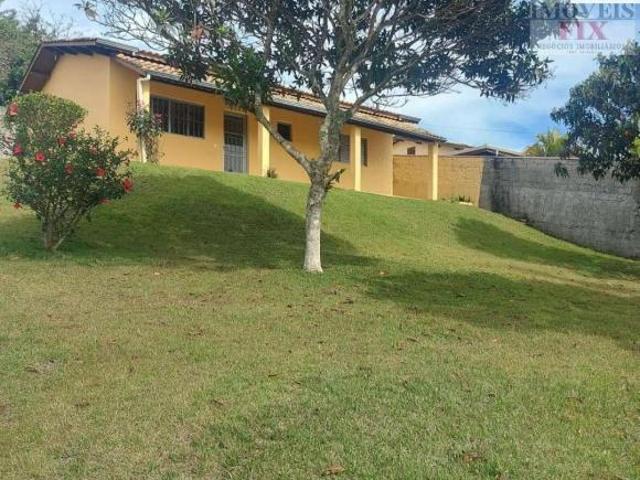 Casa de Campo Próxima ao centro de Jarinu Aceita Financiamento !