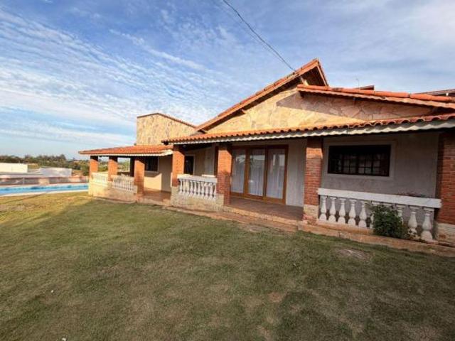 Casa de Campo 1.100 m² Porangaba/SP Aceita Financiamento