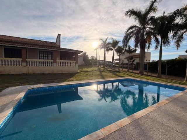 Casa de Campo 1.150 m² Porangaba/SP Com tudo de bom pra você!