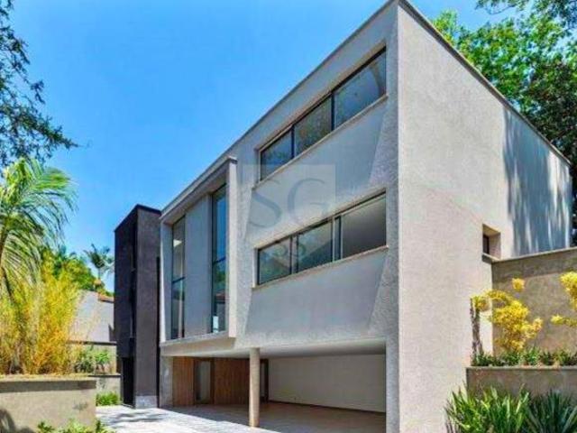 Casa de Comdominio a Venda no Jardim Cordeiro em São Paulo SP