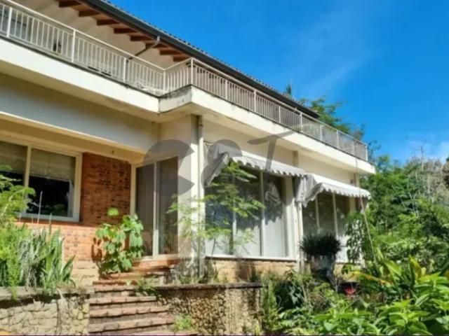 Casa de Condomínio 5 Dormitórios Suítes para Alugar na Chácara Flora São Paulo/SP