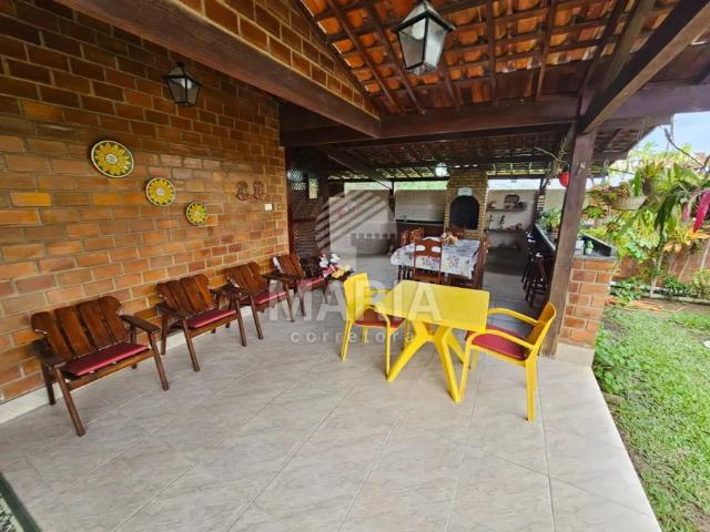 Casa de condomÃnio com 5 quartos Ã venda em GravatÃ¡/PE! De r$ 450. Mil por r$ 400. MIL!