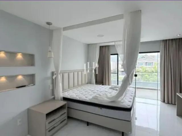 Casa de Condomínio com 5 Quartos para alugar, 400m² Recreio Dos Bandeirantes