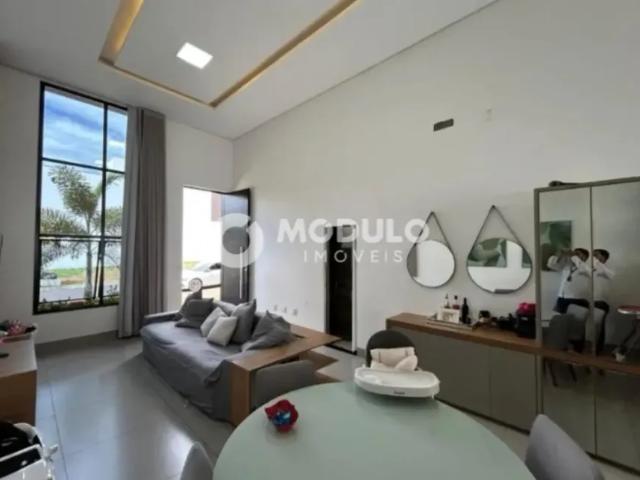 Casa de condomínio disponivel para locação no bairro Grand Ville