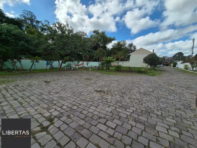 Casa de Condomínio em Cavalhada