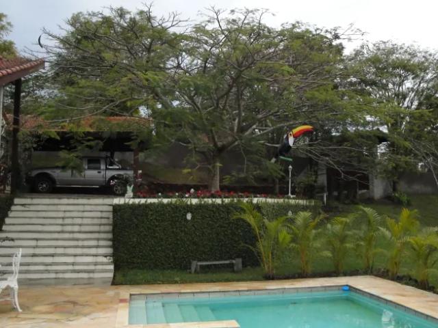 Casa de condomínio para venda com 280 metros quadrados com 4 quartos