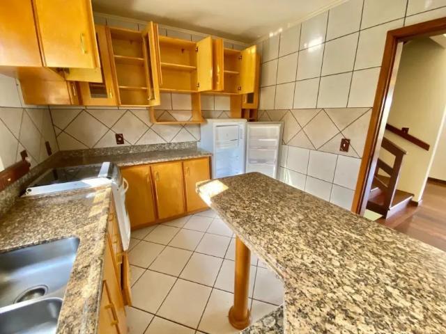 Casa de condomínio para alugar no Jardim Isabel com 200 m² e 3 dormitórios