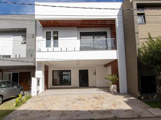 Casa de condomínio, 3 dormitórios, 3 suítes