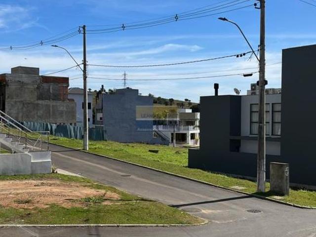 Casa de condomínio 3 dormitórios Bairro Protásio Alves