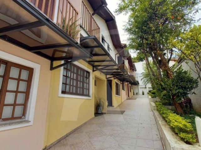 Casa de Condomínio 3 dormitórios, sendo 1 suíte, 3 vagas, 140m² na Parada Inglesa