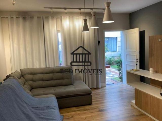 Casa de condomínio 3 quartos com 1 suíte 2 vagas cobertas quintal churrasqueira Vila São Francisco