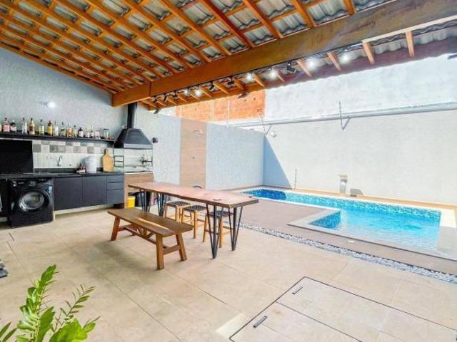 Casa de Condomínio 3 quartos e 3 banheiros à Venda, 172m2 Portais Cajamar