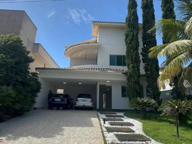 Casa de Condomínio 3 Quartos para Venda no Jardins Madri Goiânia