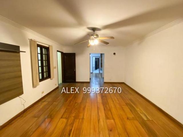 CASA DE CONDOMÍNIO 3 QUARTOS 1 SUÍTE 2 VAGAS 3 MINUTOS DO METRO VILA SONIA