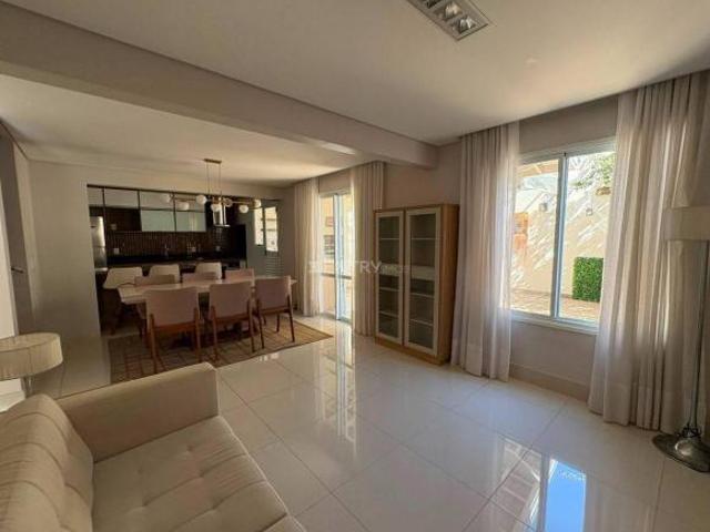 Casa de Condomínio 3 suítes em Jardim Ermida I, Jundiaí, com Lazer Completo e 5 Vagas