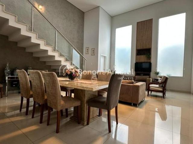 Casa de Condomínio 03 suítes à Venda noCondomínio Villa Lobos em Paulínia