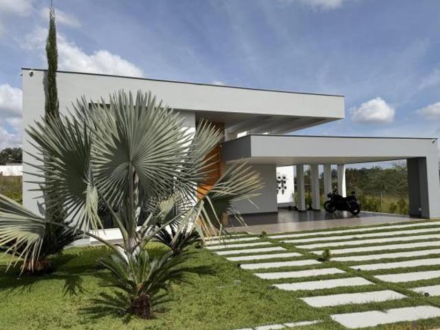 Casa de Condomínio