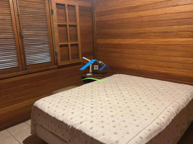 Casa de Condomínio