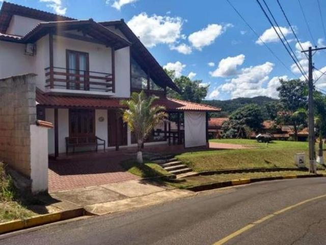 Casa de Condomínio