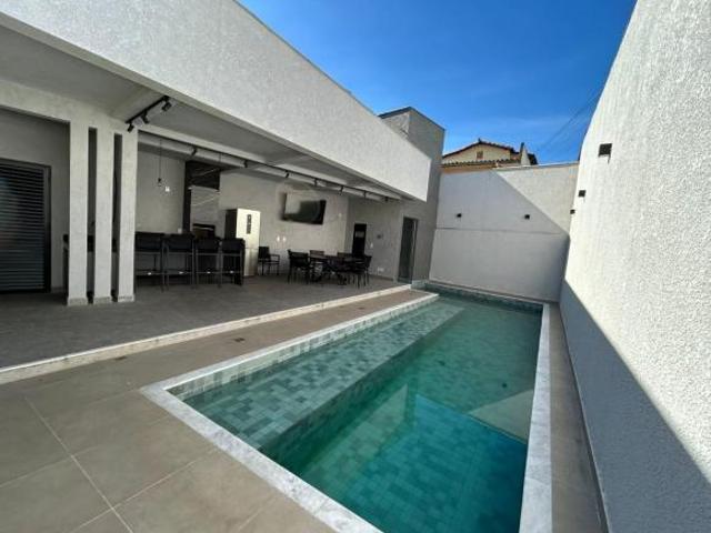 Casa de Condomínio