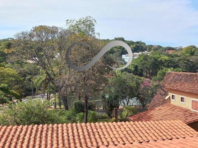 Casa de Condomínio