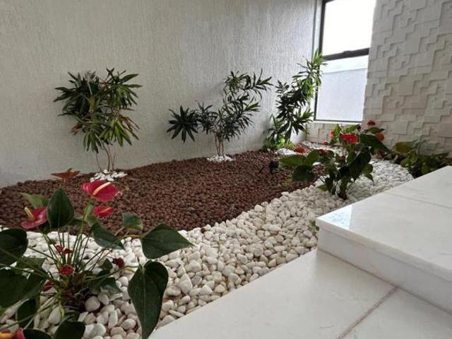 Casa de Condomínio