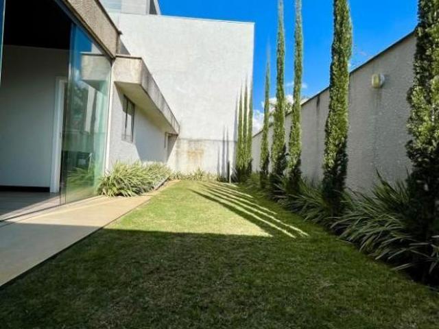 Casa de Condomínio