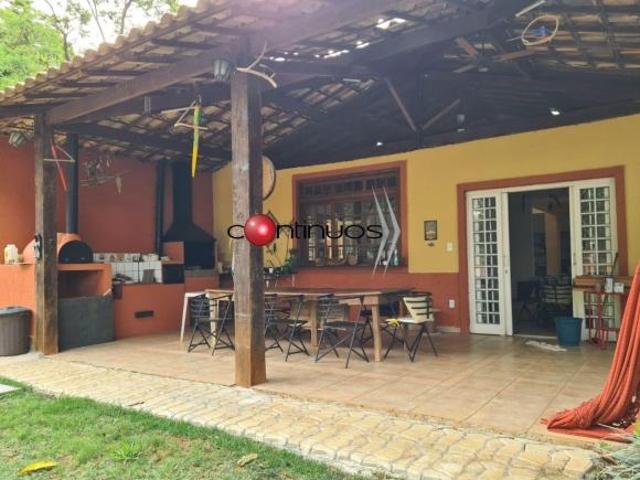 Casa de Condomínio