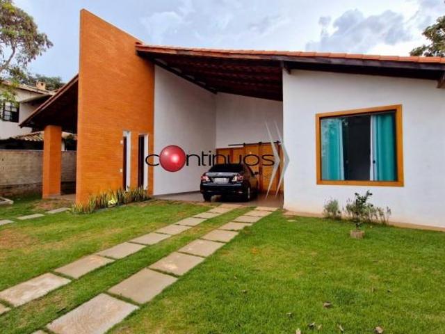 Casa de Condomínio