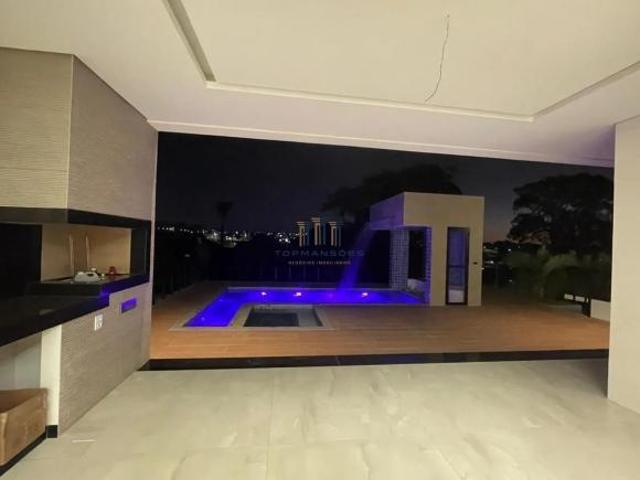 Casa de Condomínio